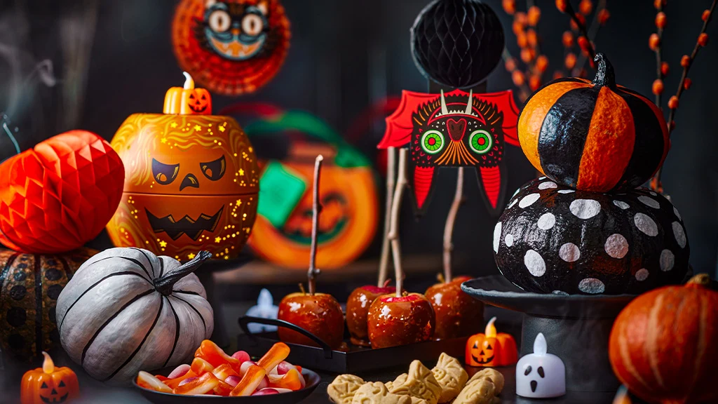 Top 10 Halloween Activities To Do 2025 | M&S Food
