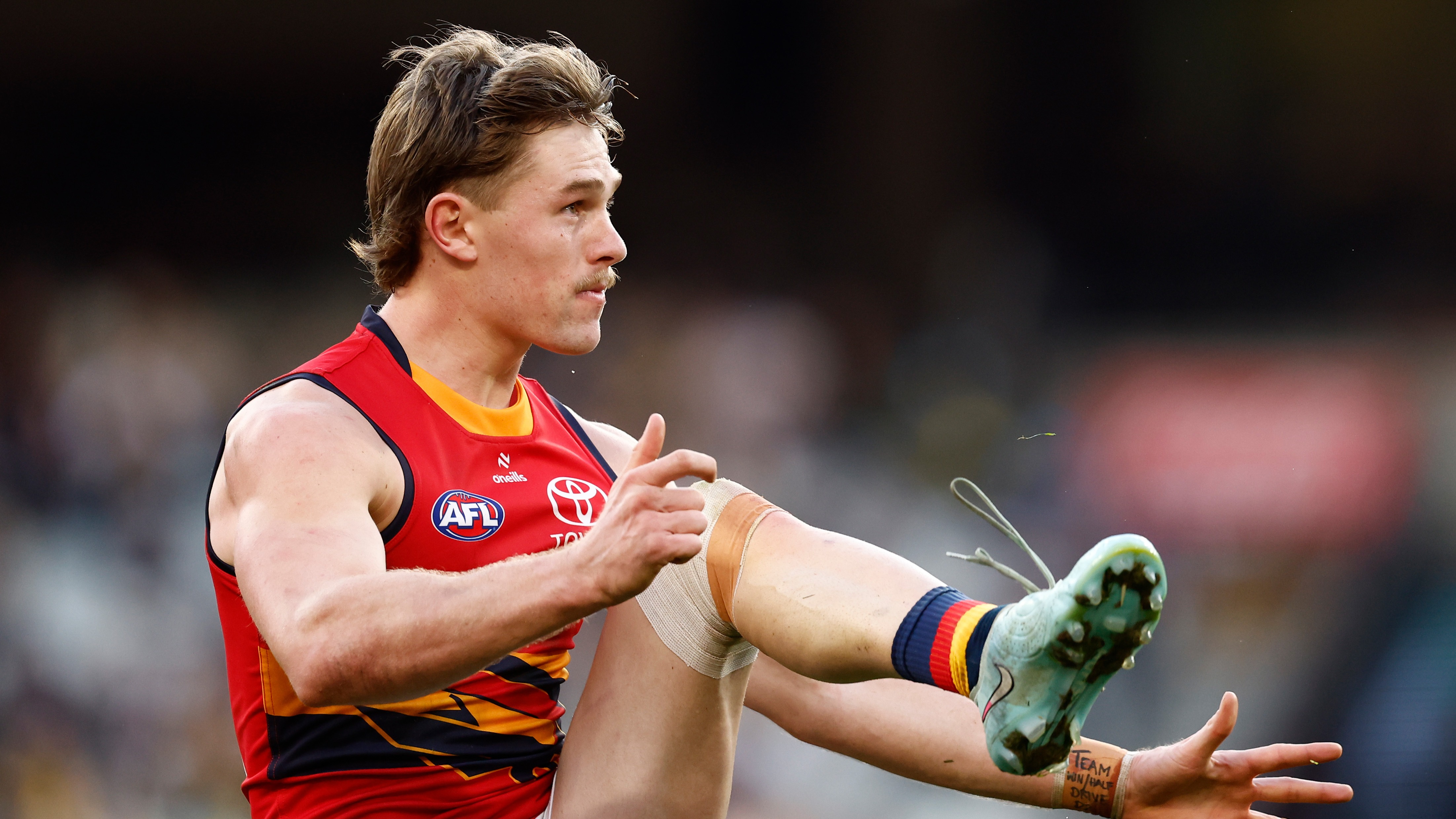 AFL 2025: the five Crows that must play midfield in 2026, Izak Rankine ...