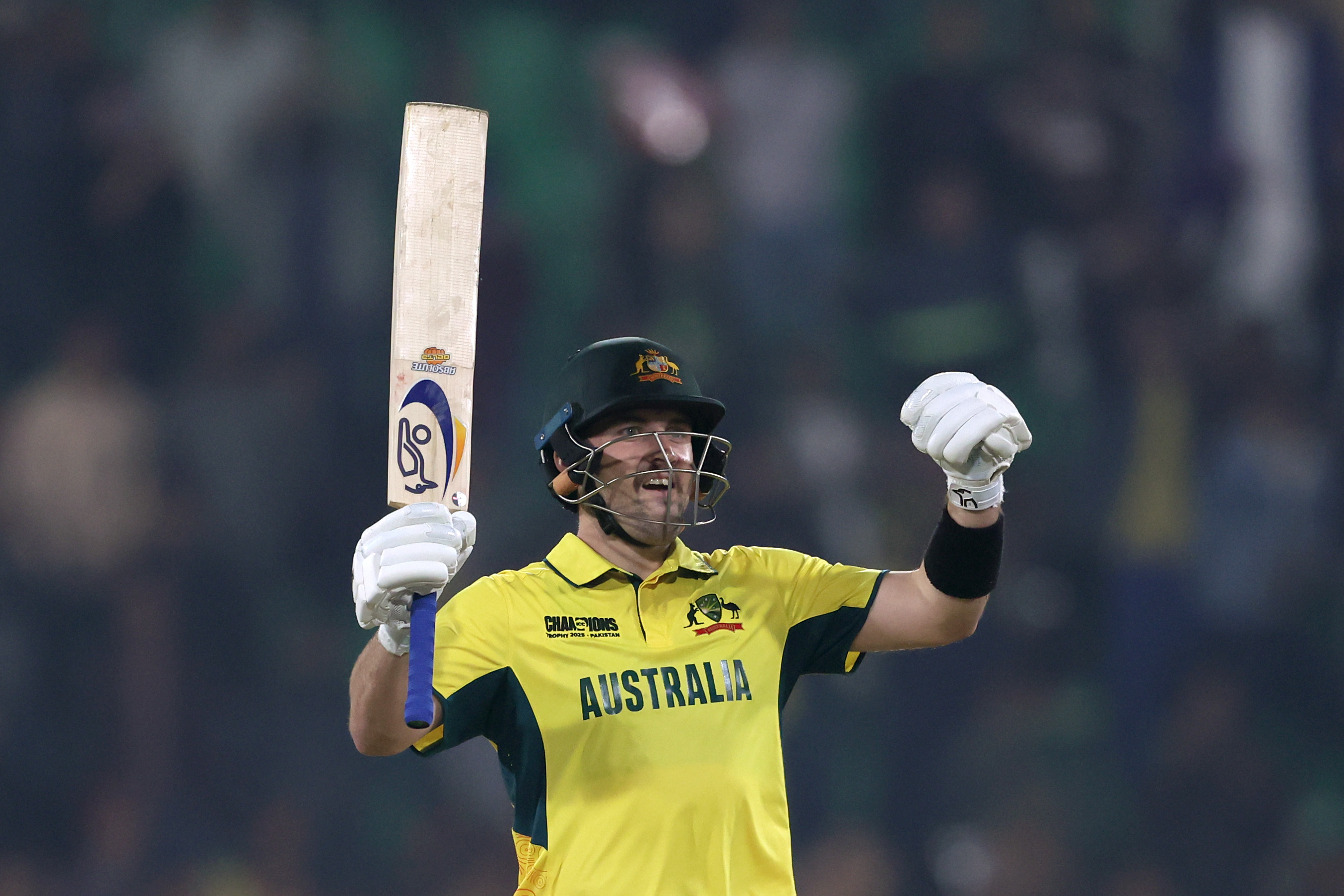 Impeccable Inglis leads Australia to remarkable run-chase victory in ...