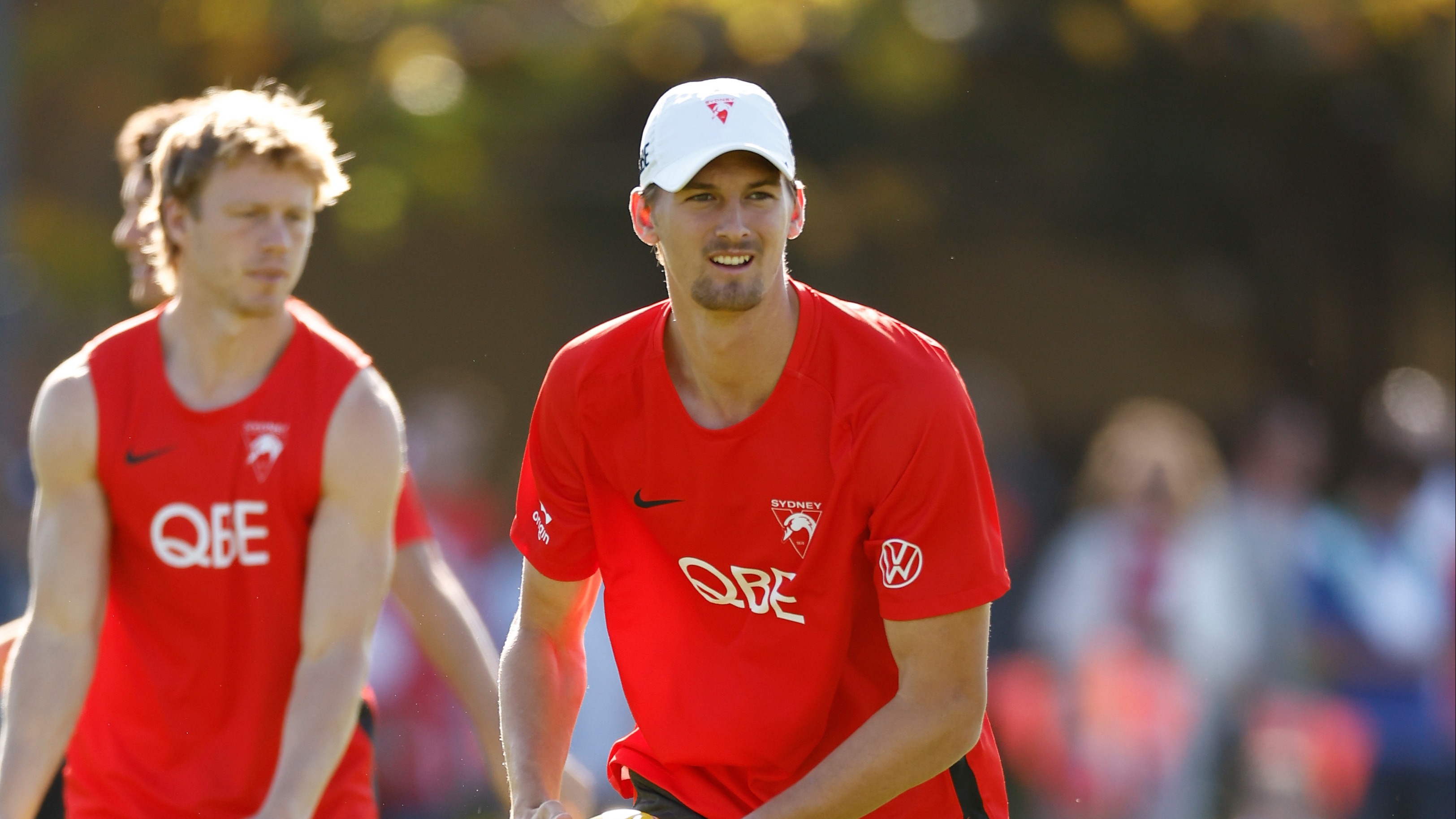 Delisted ruck dominates Crows intra-club, but Adelaide’s health means ...