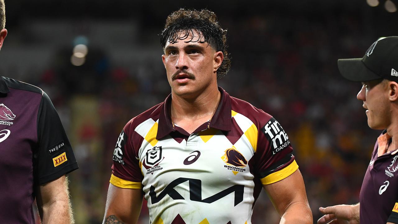 Broncos centre Staggs stung by injury