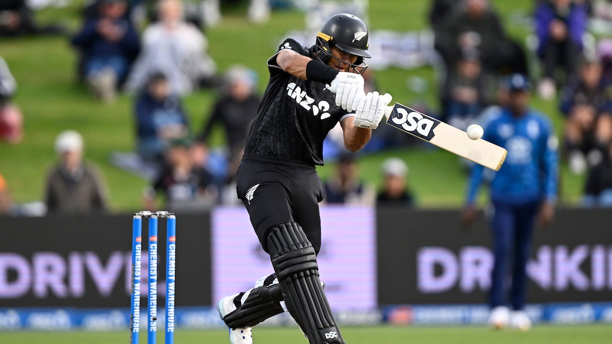 Blackcaps dominate England to claim ODI series in Hamilton