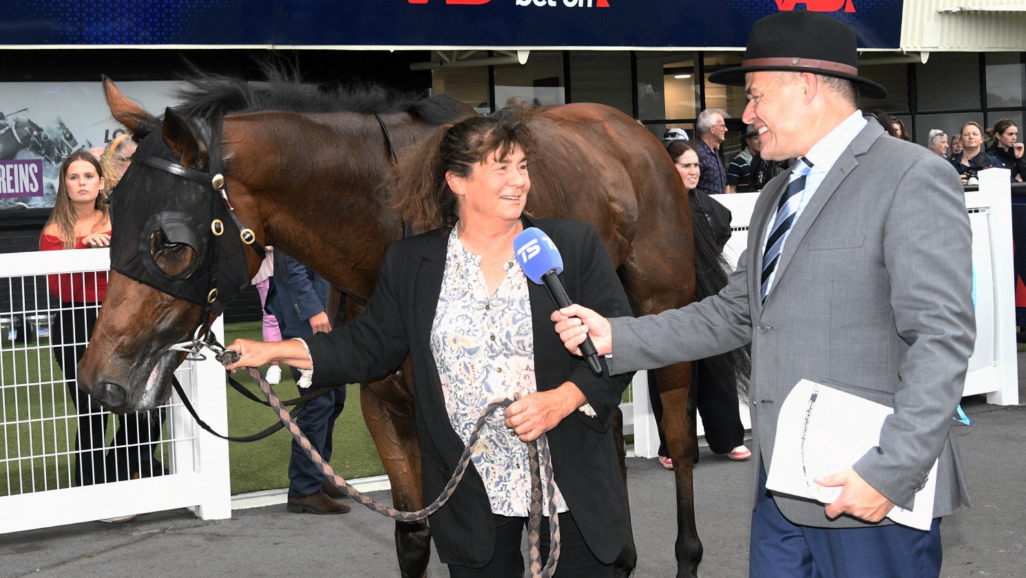 Doctor Askar adds Easter to stunning sequence