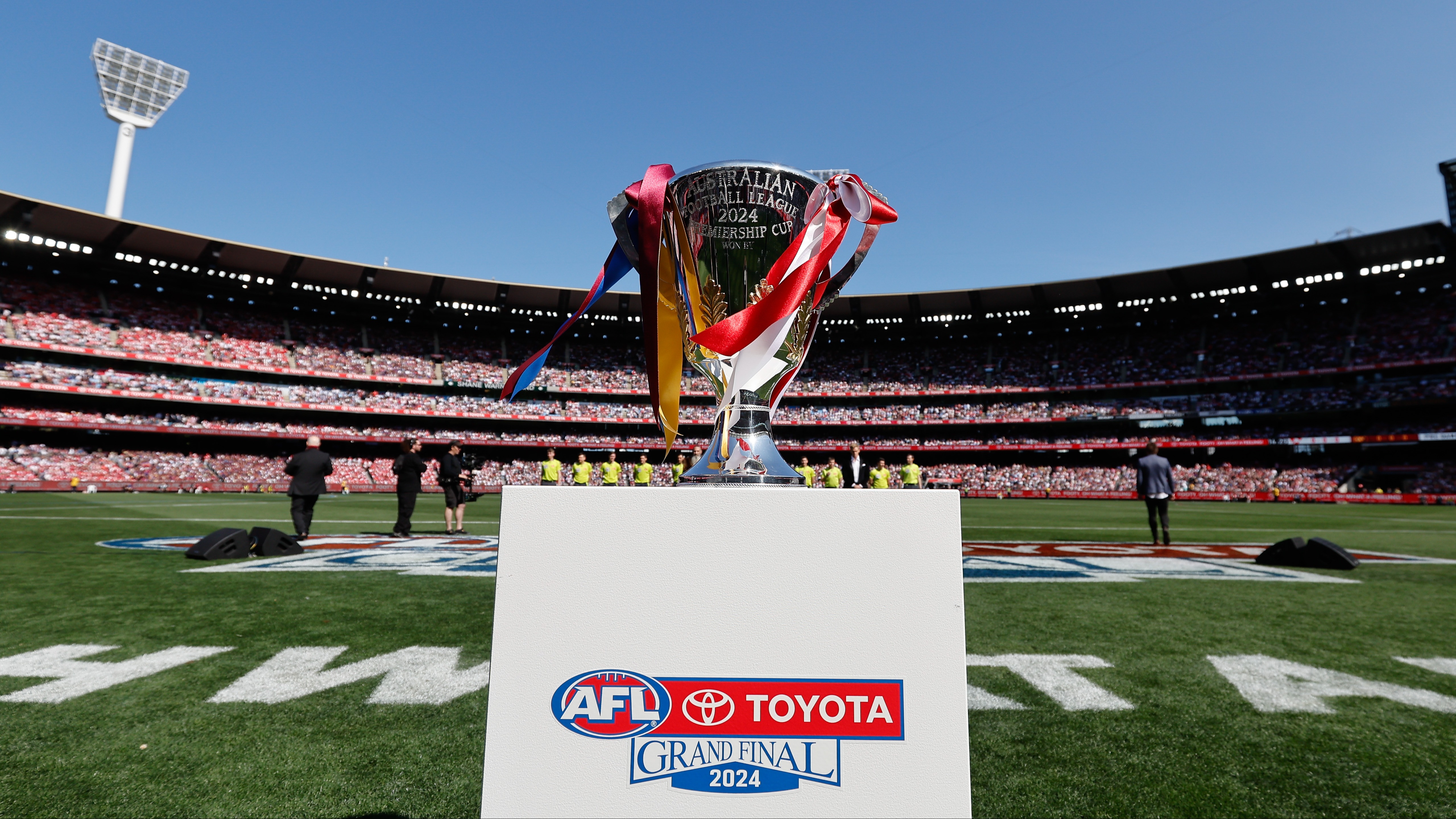 Fans pick the top 8 and full ladder for the 2025 AFL season