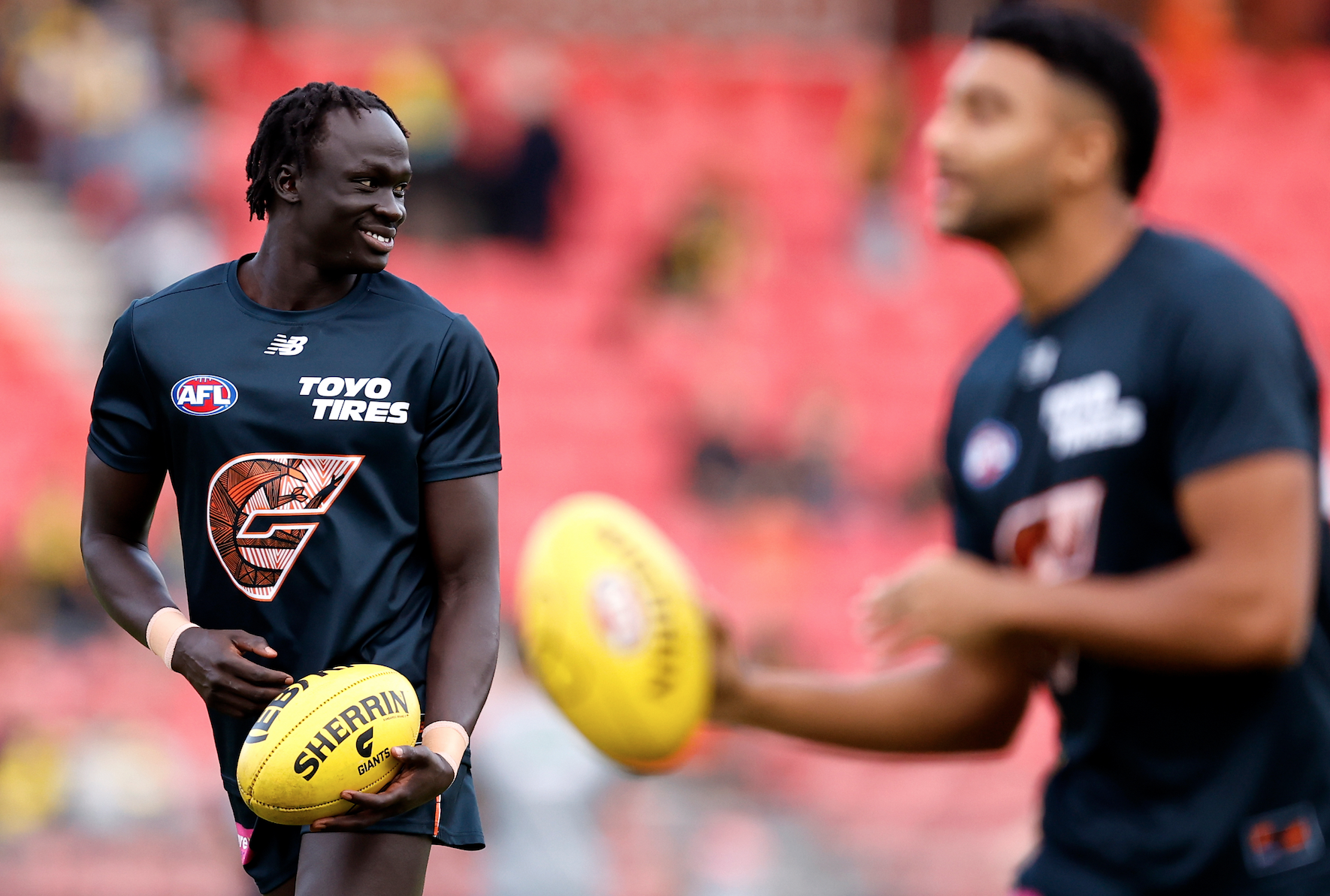 AFL 2025: Giants eager to keep Leek Aleer