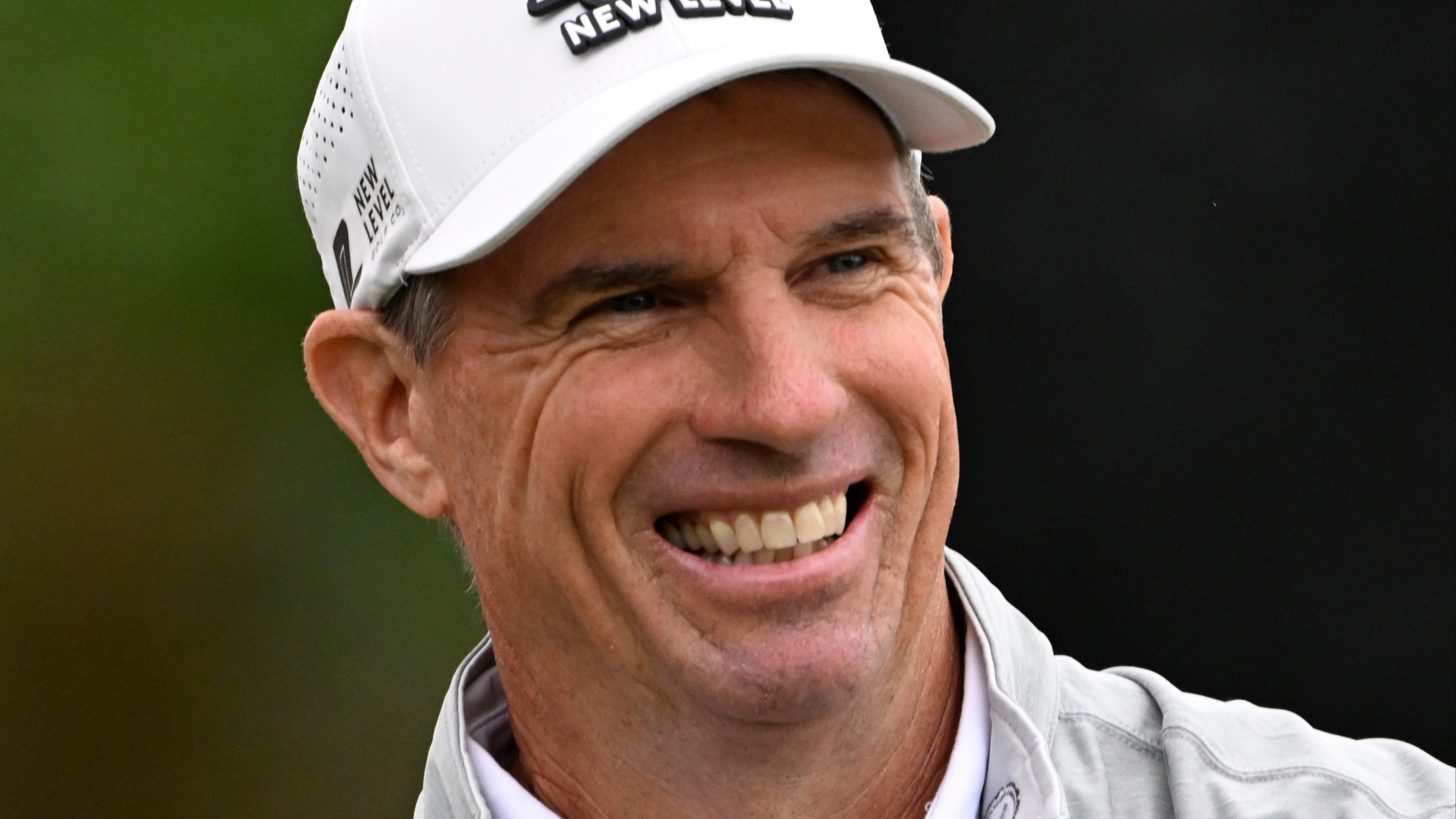 Kiwi Steve Alker sinks clutch putt to win lucrative PGA Tour Champions ...
