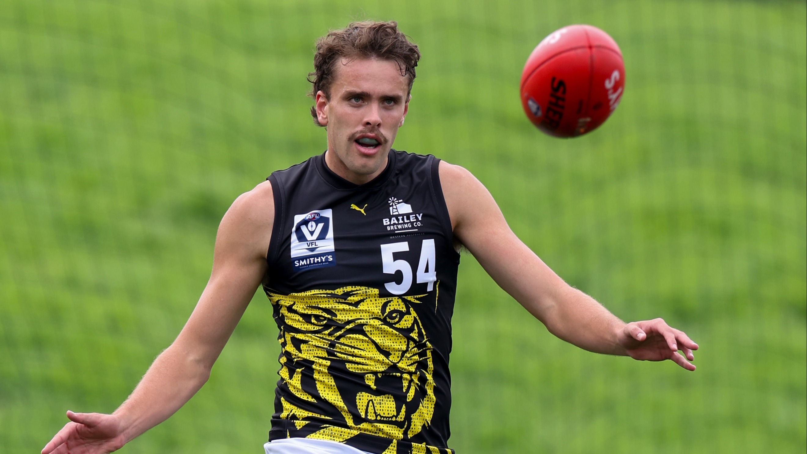 AFL 2025: Mid-season draft No. 1 pick Tom McCarthy's insane rise from local footy to the AFL ...