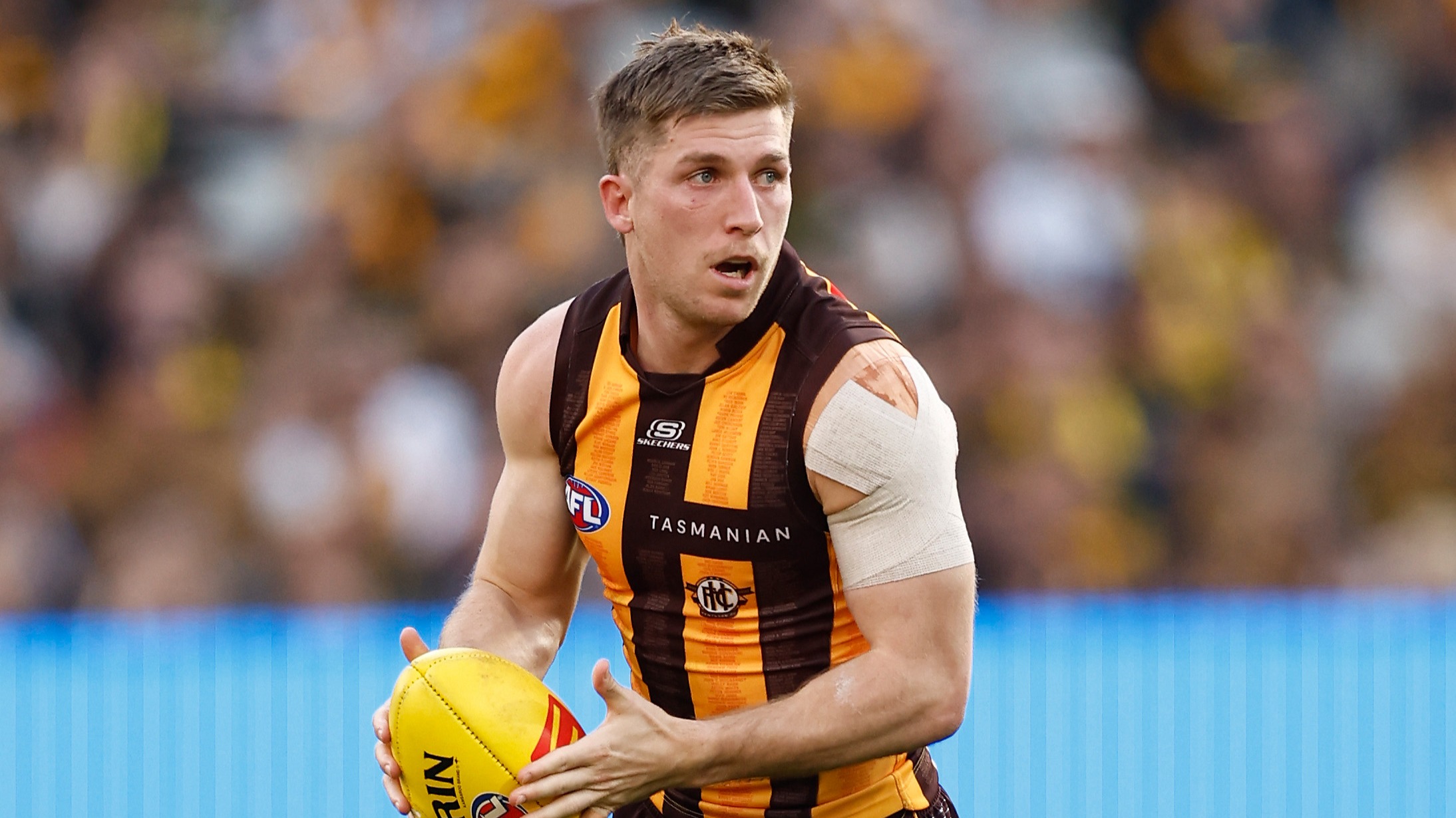 AFL 2025: Cornes puts Moore in the gun