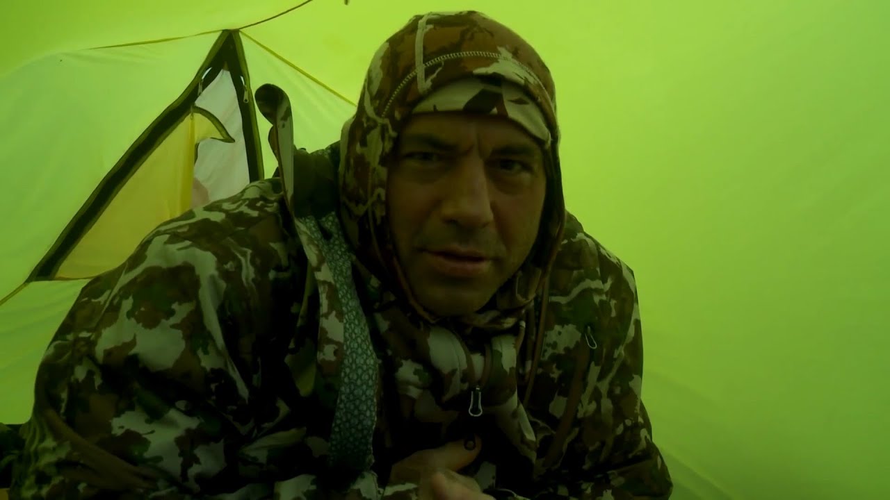 Steven Rinella, Janis Putelis, Joe Rogan, & Bryan Callen Ride Out the Storm