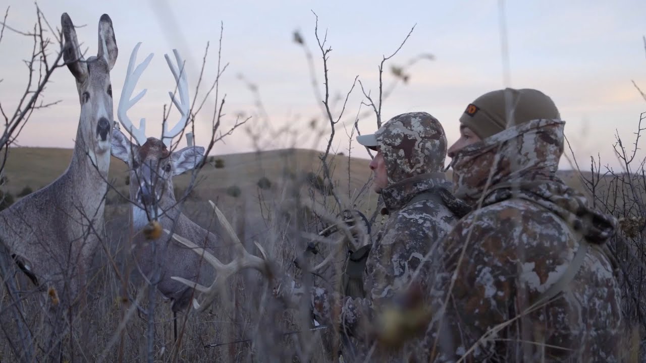 Decoying Great Plains Whitetails | Deer Country Season 1