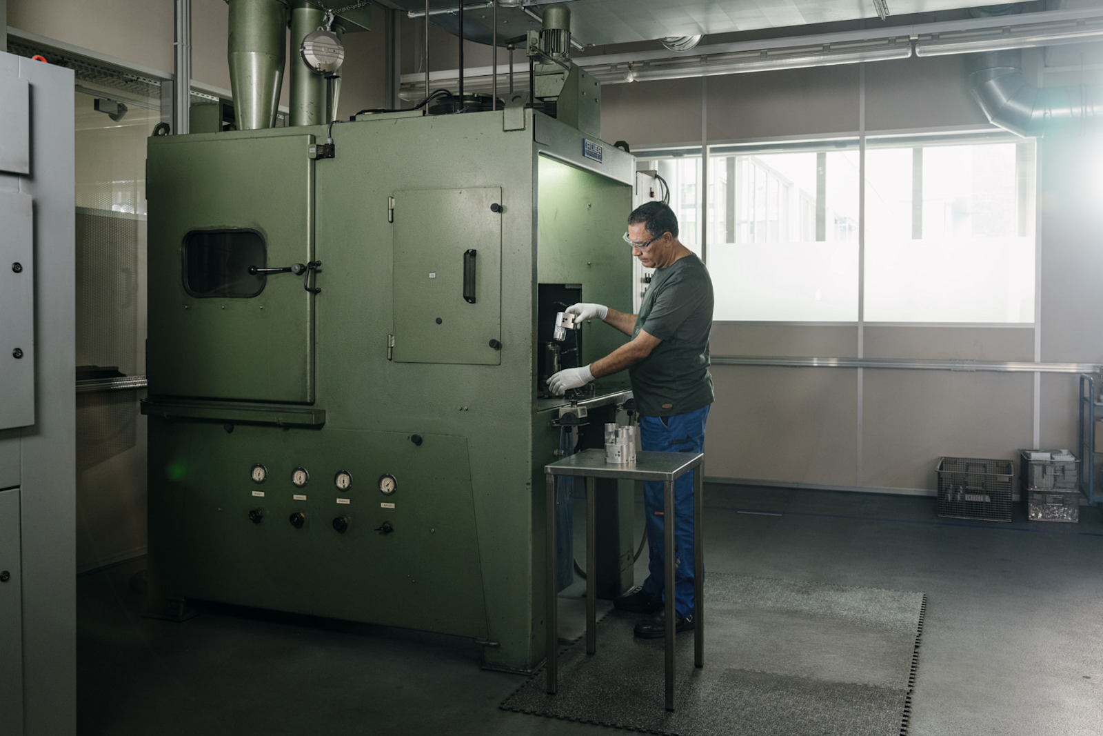 How a pair of binoculars becomes smart