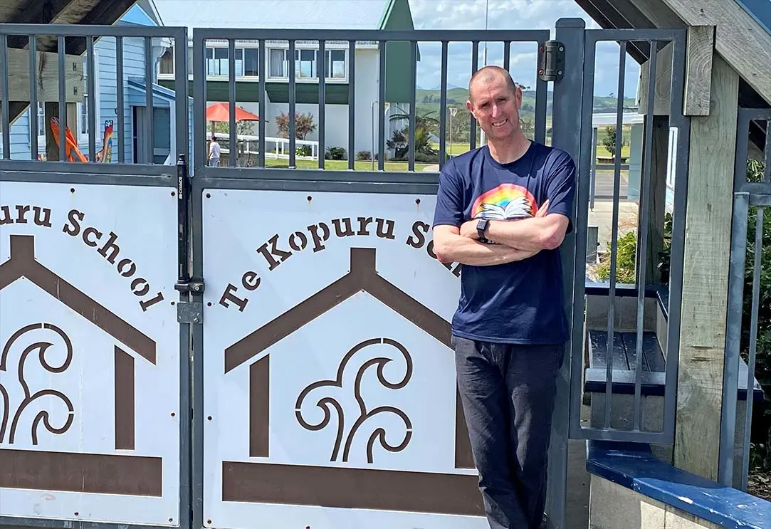 Te pānui o Te Awhi Rito: Alan Dingley | National Library of New Zealand