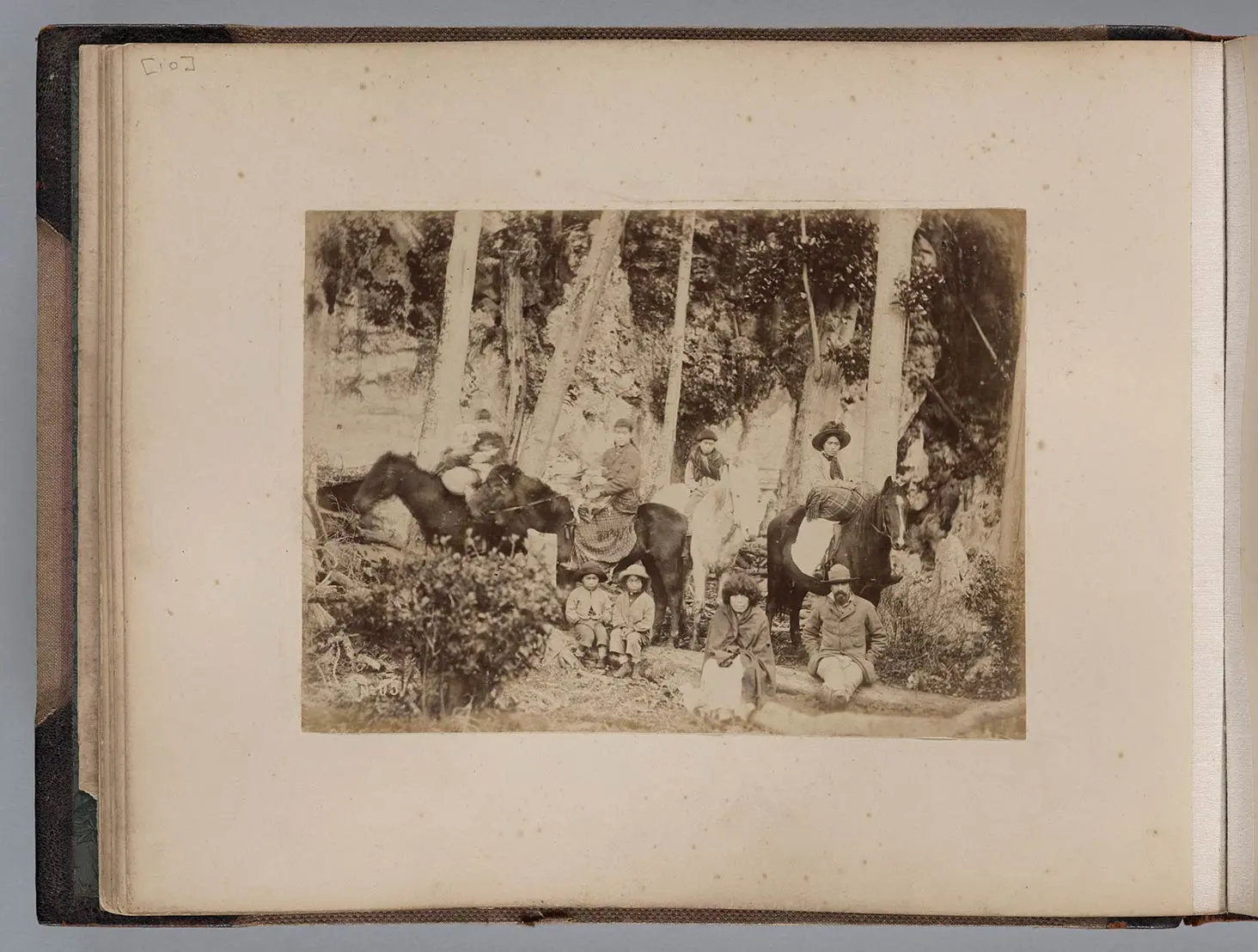 A Moriori group | National Library of New Zealand