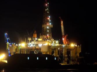 Life on an oil rig by Drew Nelson | National Library of New Zealand