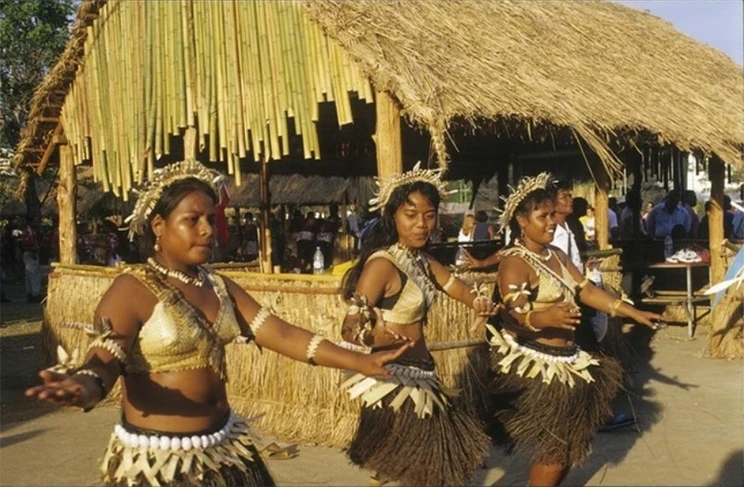 Digital Pasifik live — Kiribati collections up-close | National Library ...