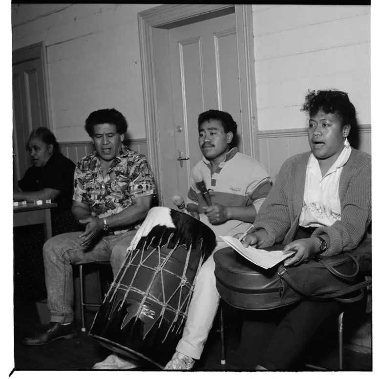Off the record | A meaningful gathering | National Library of New Zealand
