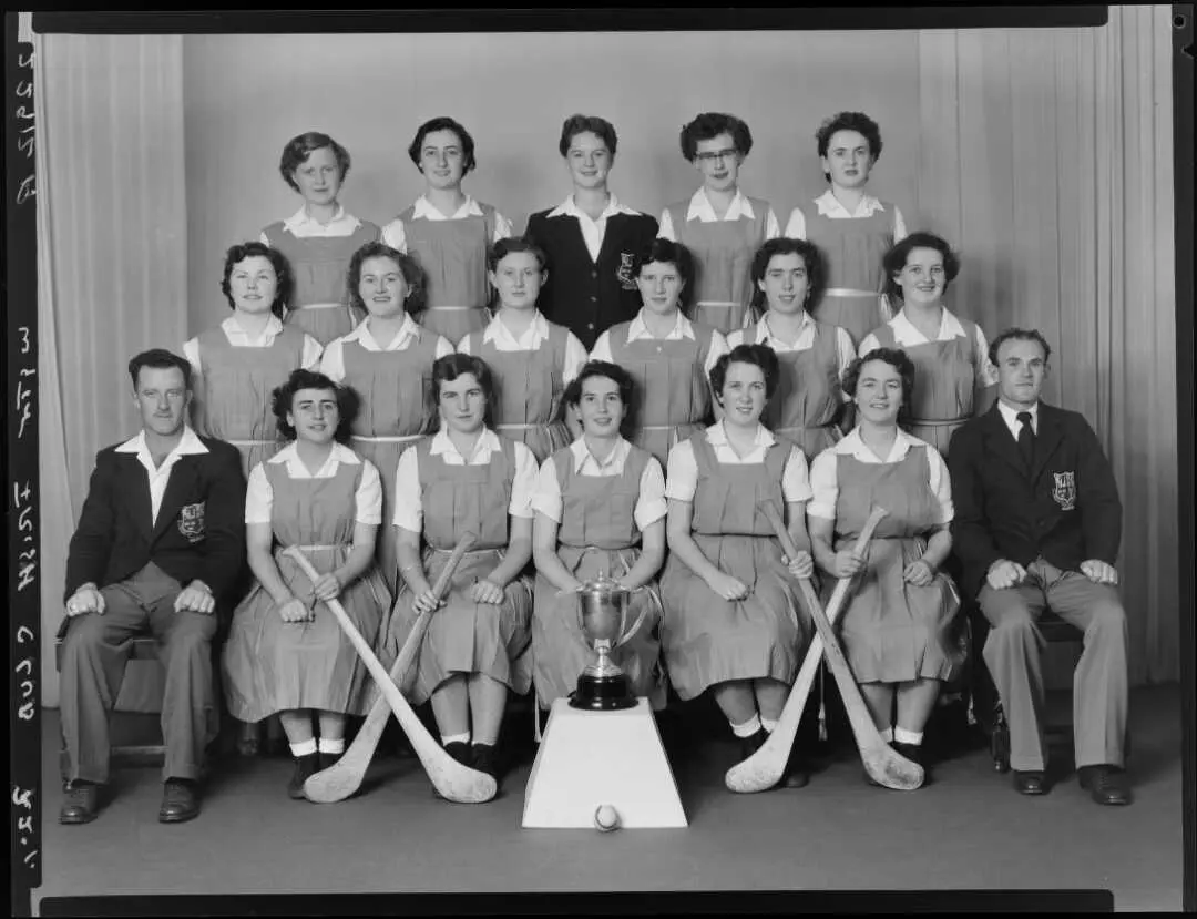 Not such a long way to Tipperary | National Library of New Zealand