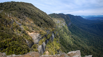 Ōtea Rock of Ages by Zak Waipara | National Library of New Zealand