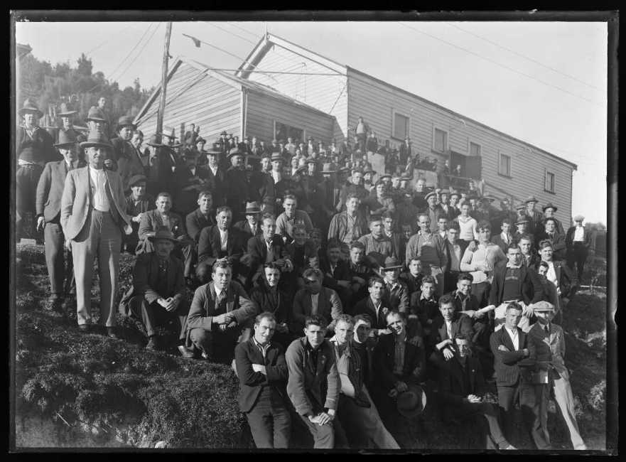 Union meeting, 1934 | National Library of New Zealand
