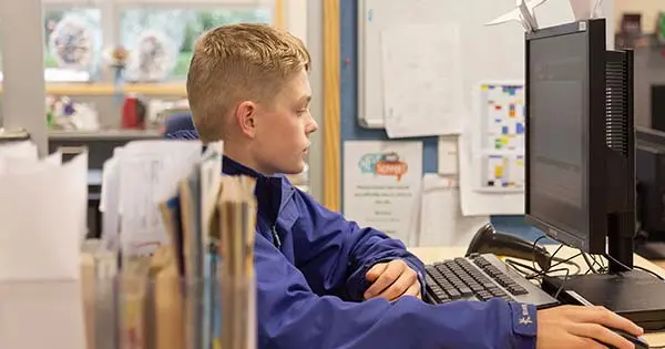 Student librarians — power up your library team | National Library of ...