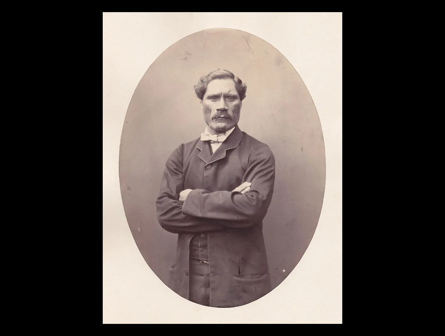 Two Māori in Vienna | Services to Schools