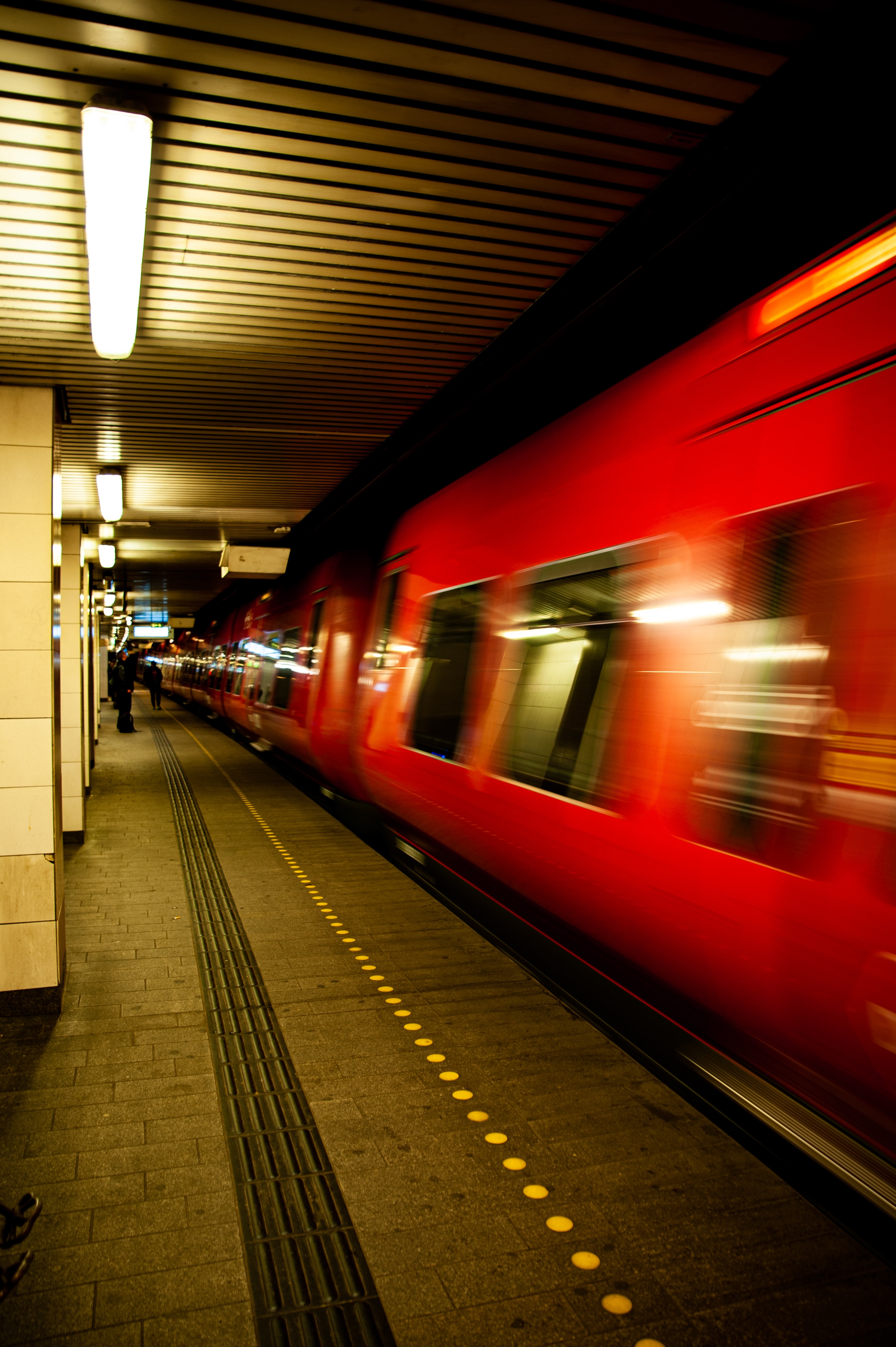 Decarbonising UK Rail: Challenges and Opportunities