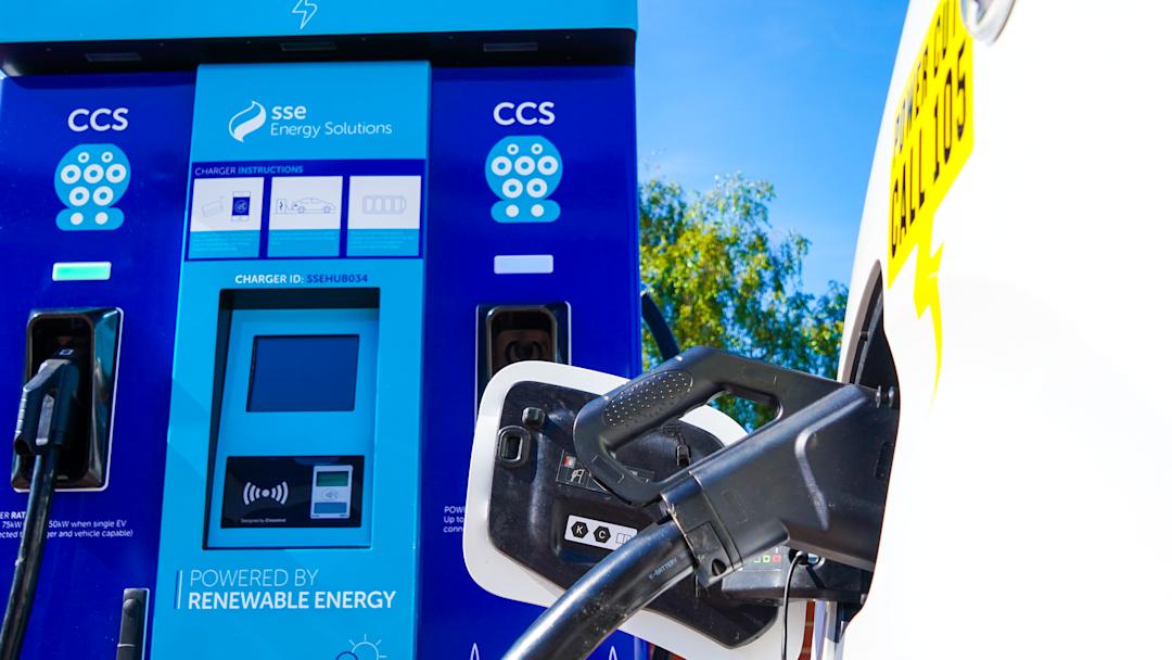 SSE Energy Solutions Opens Ultra-Rapid EV Hub to Power Net Zero in Melksham