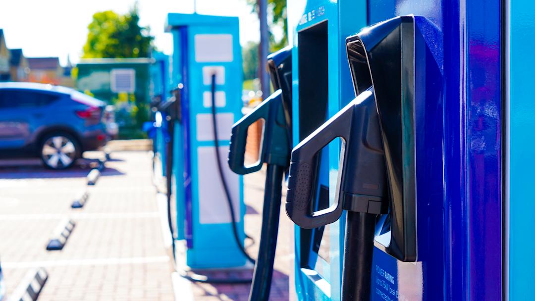 SSE Energy Solutions Opens Ultra-Rapid EV Hub to Power Net Zero in Melksham