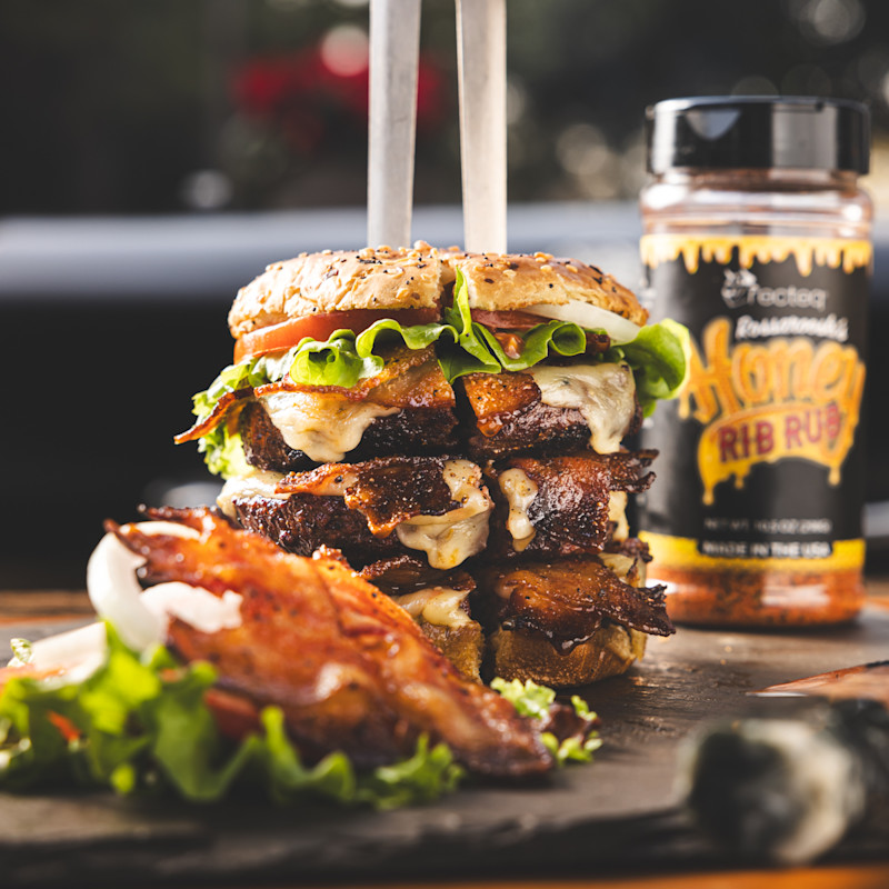 Joe Rogan Triple Cheeseburger | recteq