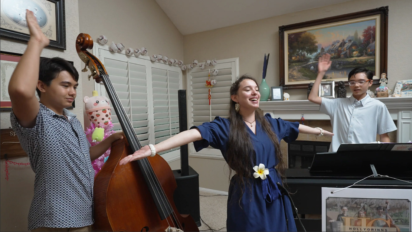 How Long Should You Wait to Let People Around Your Newborn? | Sharp ...