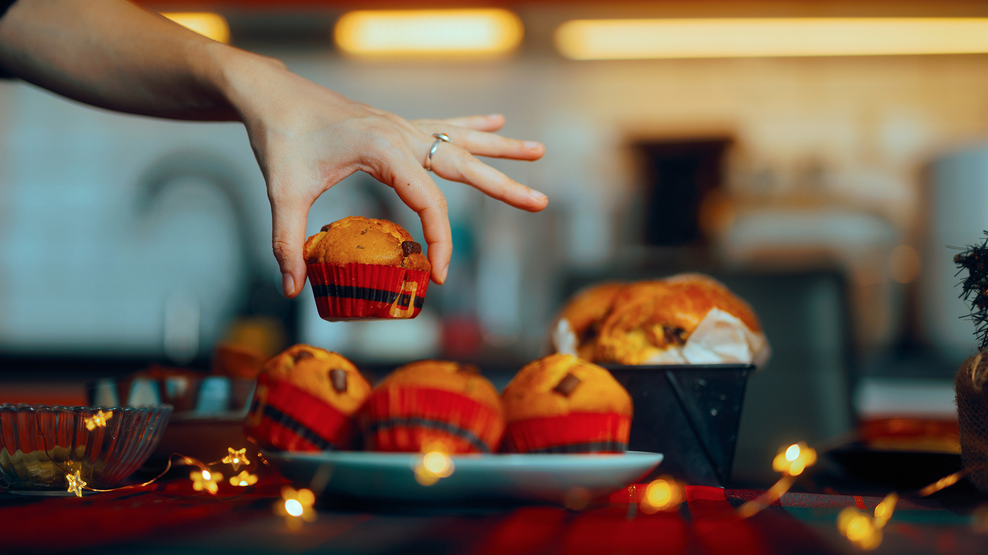 How to Control Eating During the Holidays | Sharp HealthCare