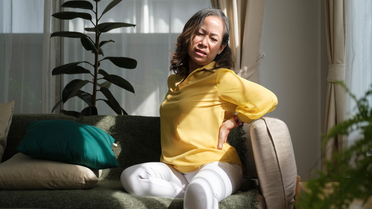 Do Women Experience Chronic Pain More Than Men? | Sharp HealthCare