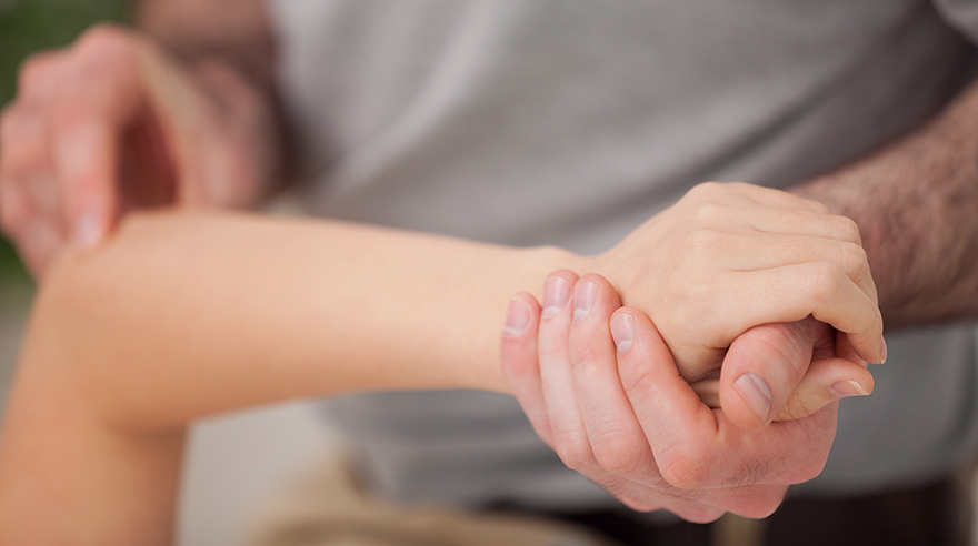 How to prevent tennis elbow | Sharp HealthCare