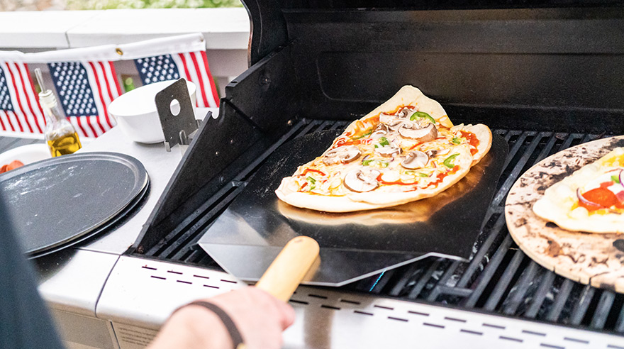 7 Foods You Can Cook on the Grill | Sharp HealthCare