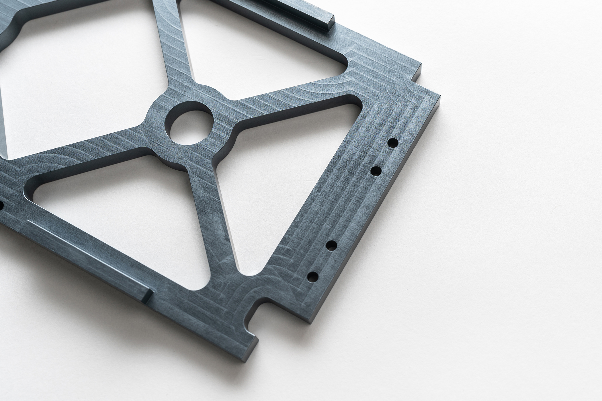 Aluminum anodizing services | Surface finishes | Hubs