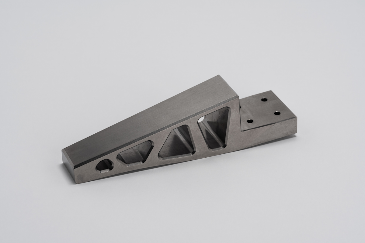 Smooth machining services | Surface finishing | Hubs