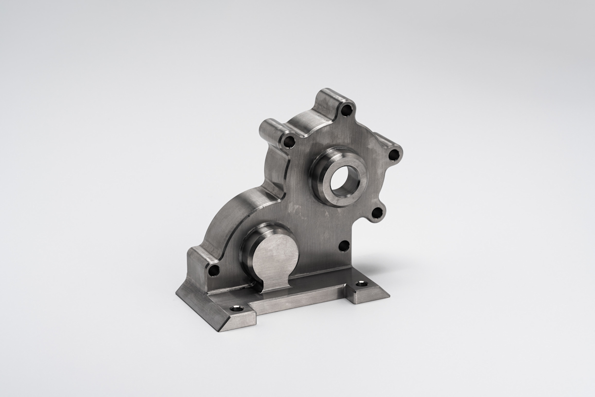 Brushing | Surface finishing services | Hubs | Hubs