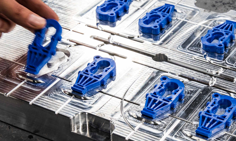 Injection Molding Service | Online Quote | Free Samples | Hubs