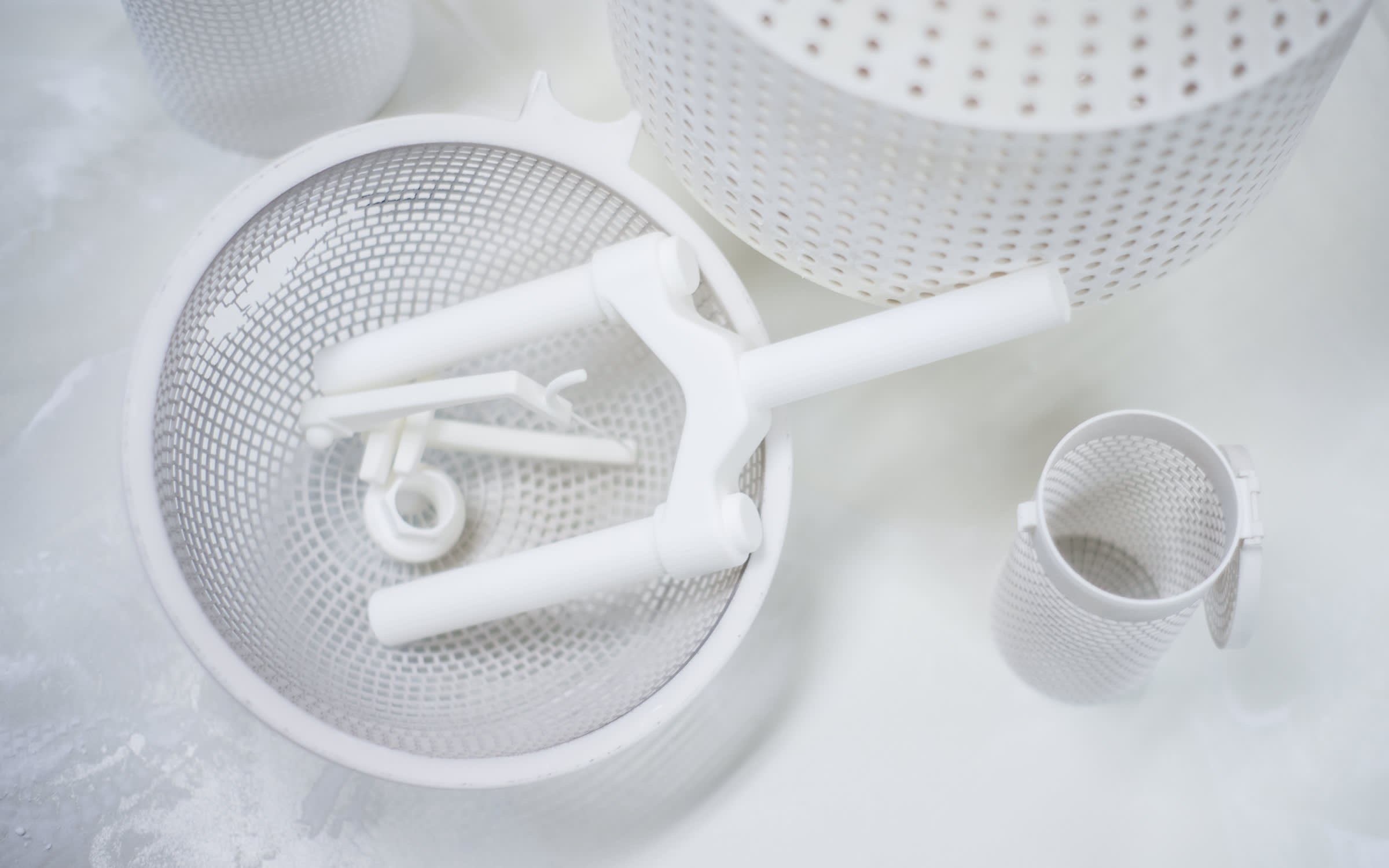 Post-processing for SLS and MJF 3D printed parts | Hubs