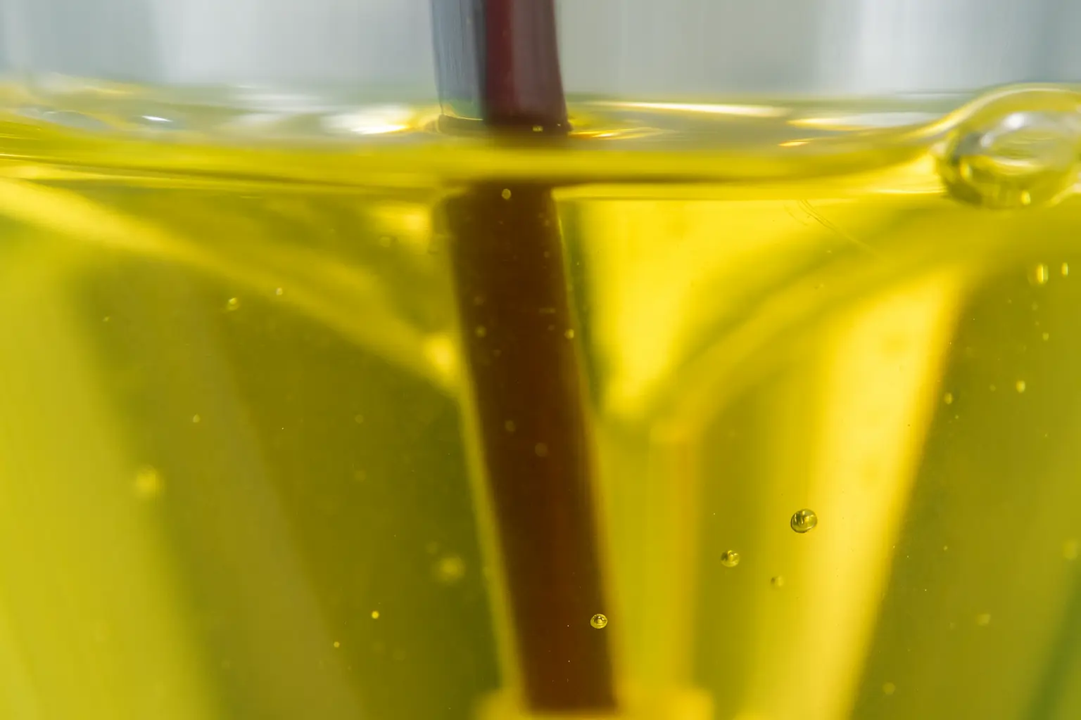 Water Content Analysis | Moisture Testing for Industrial Fluids ...
