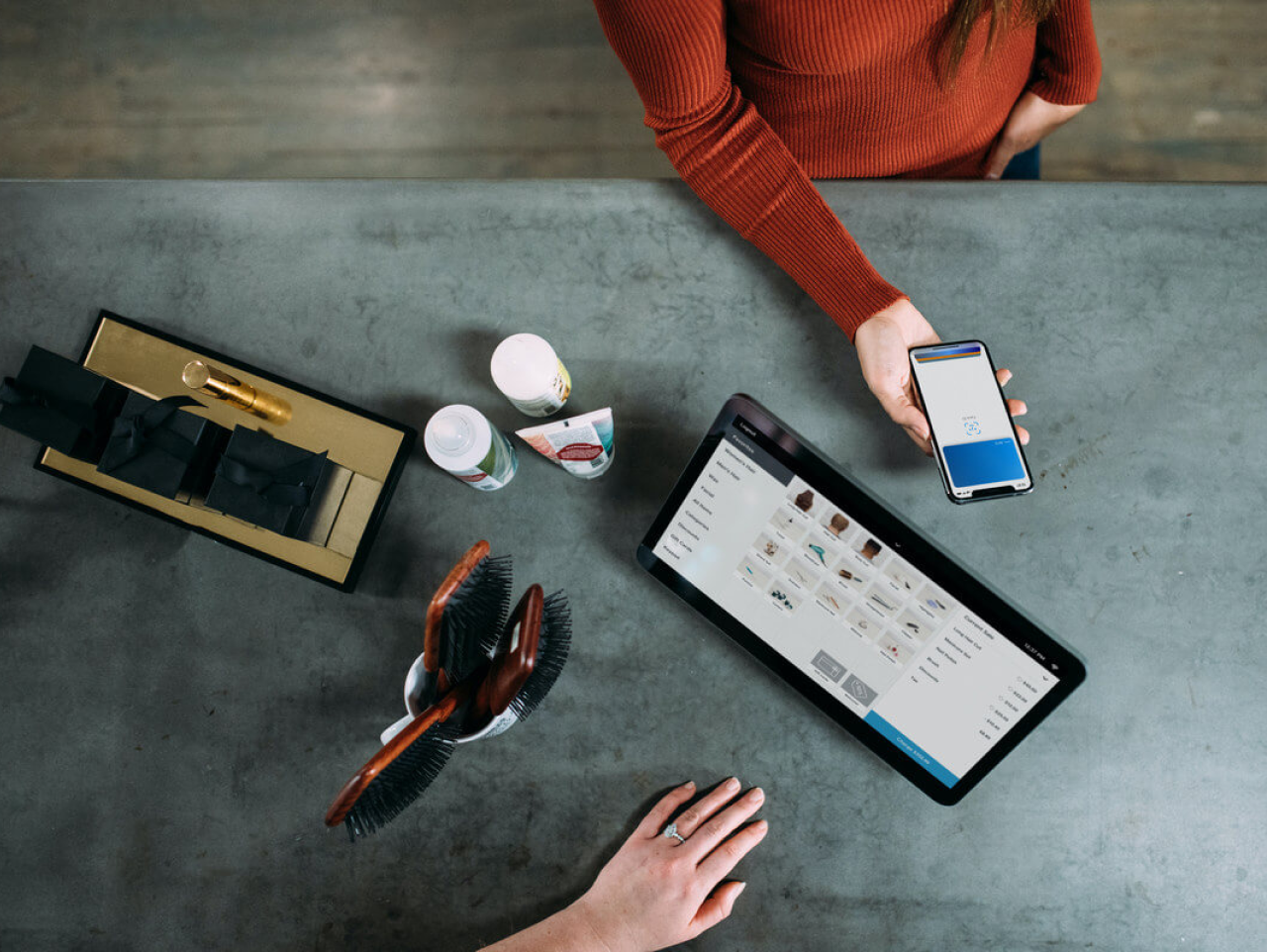 5 Best Shopify App POS for PC Outshines Mobile POS in 2025 | VT Labs