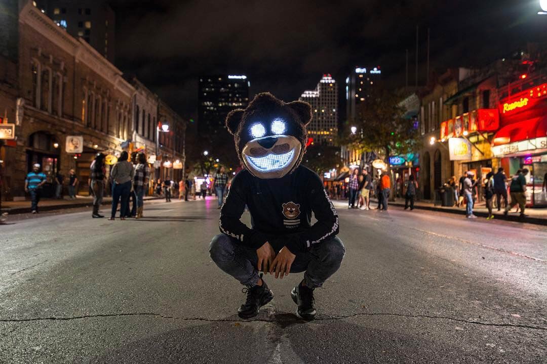 United Talent Agency : Bear Grillz