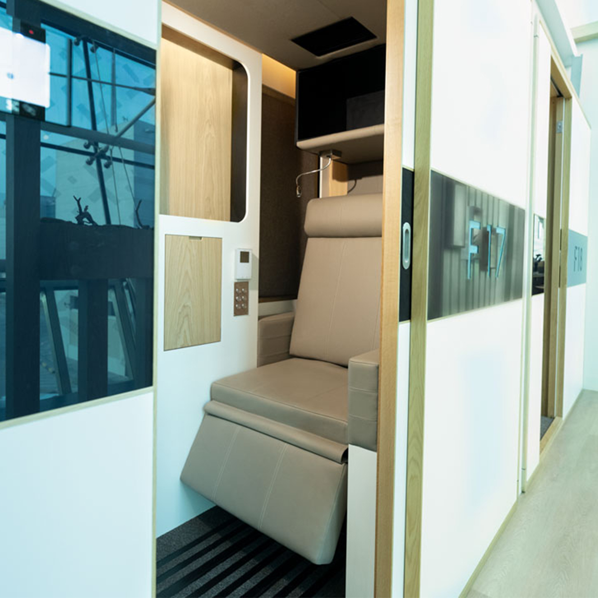 Sleepover | Sleeping Pods in DXB Terminal 3 B-Gates | Sleepover