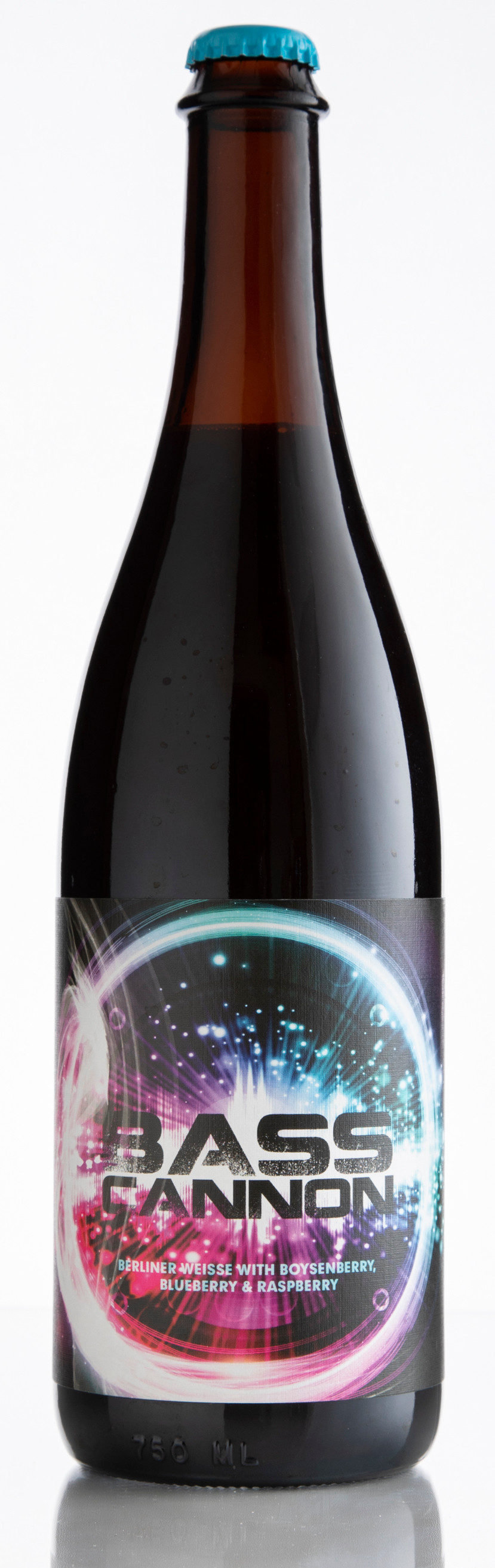 Review: Mikerphone Brewing Bass Cannon | Craft Beer & Brewing