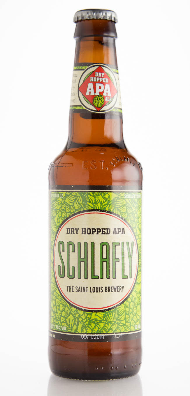 Review: Schlafly / The Saint Louis Brewery Dry Hopped APA | Craft Beer ...