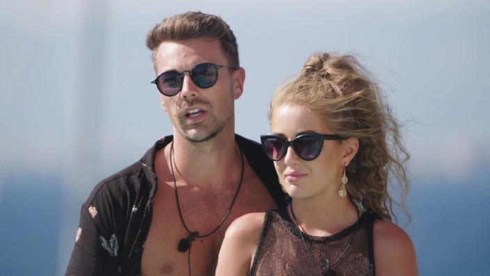 Georgia and Sam split to keep their places in the villa | Love Island