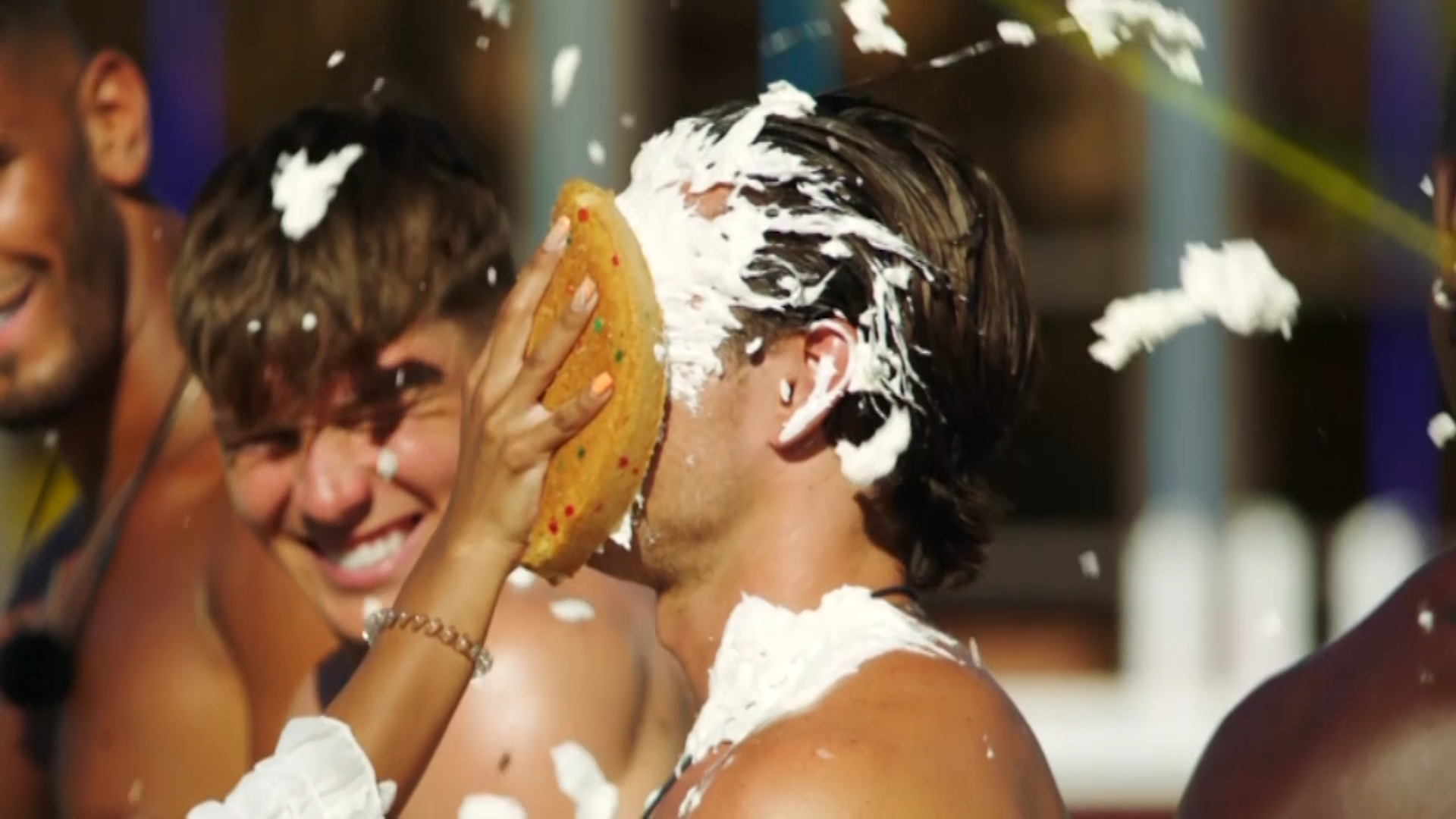 FIRST LOOK: Big decisions are made in Snog, Marry, Pie 🥧 | Love Island