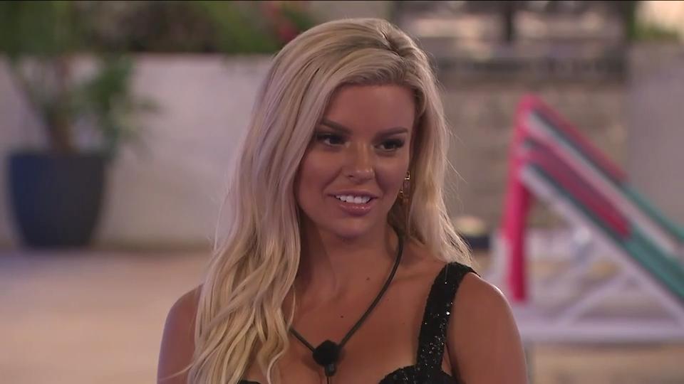 Kim chooses between Josh and Justin | Love Island