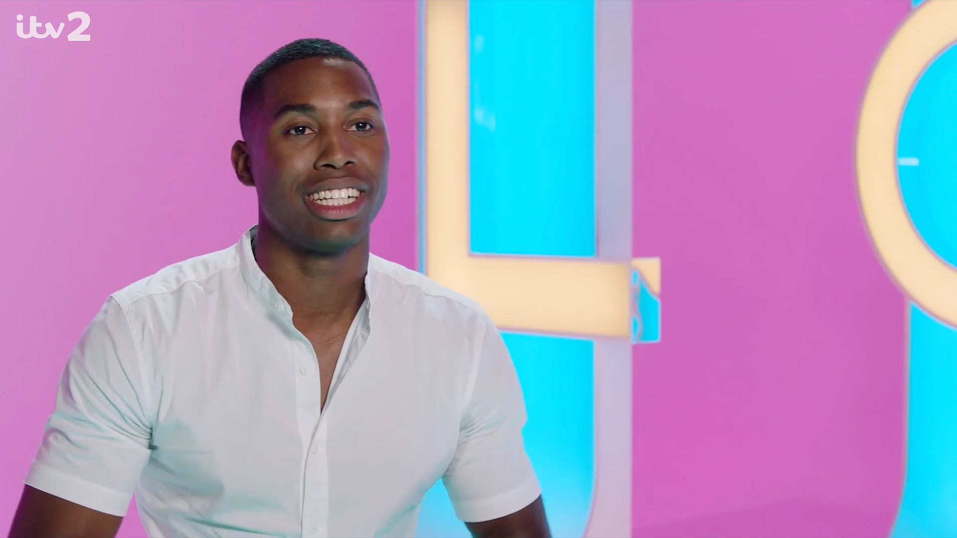 Meet Aaron | Love Island