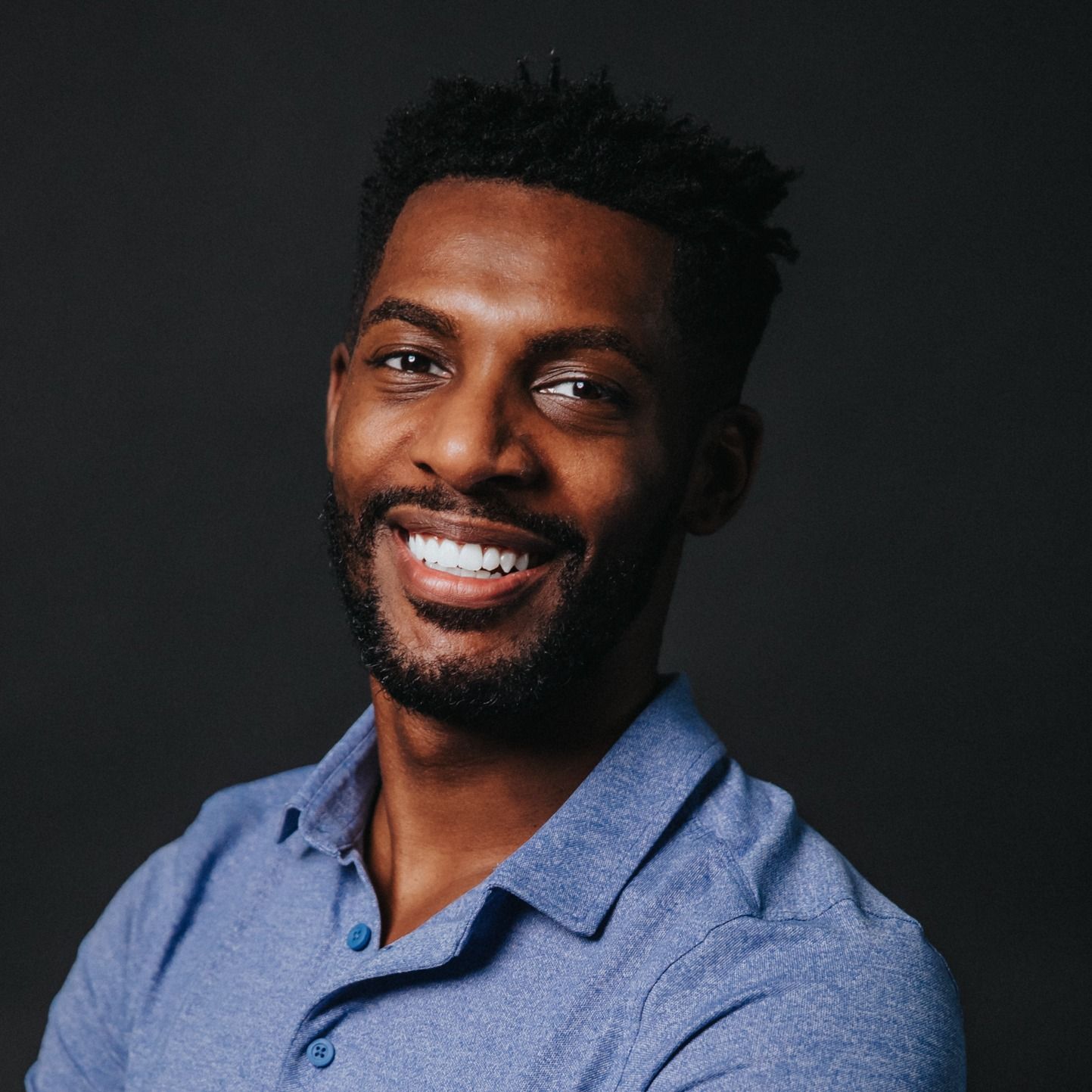 Prageru Commercial Actors 60 Photos - Moonagedaydream.film